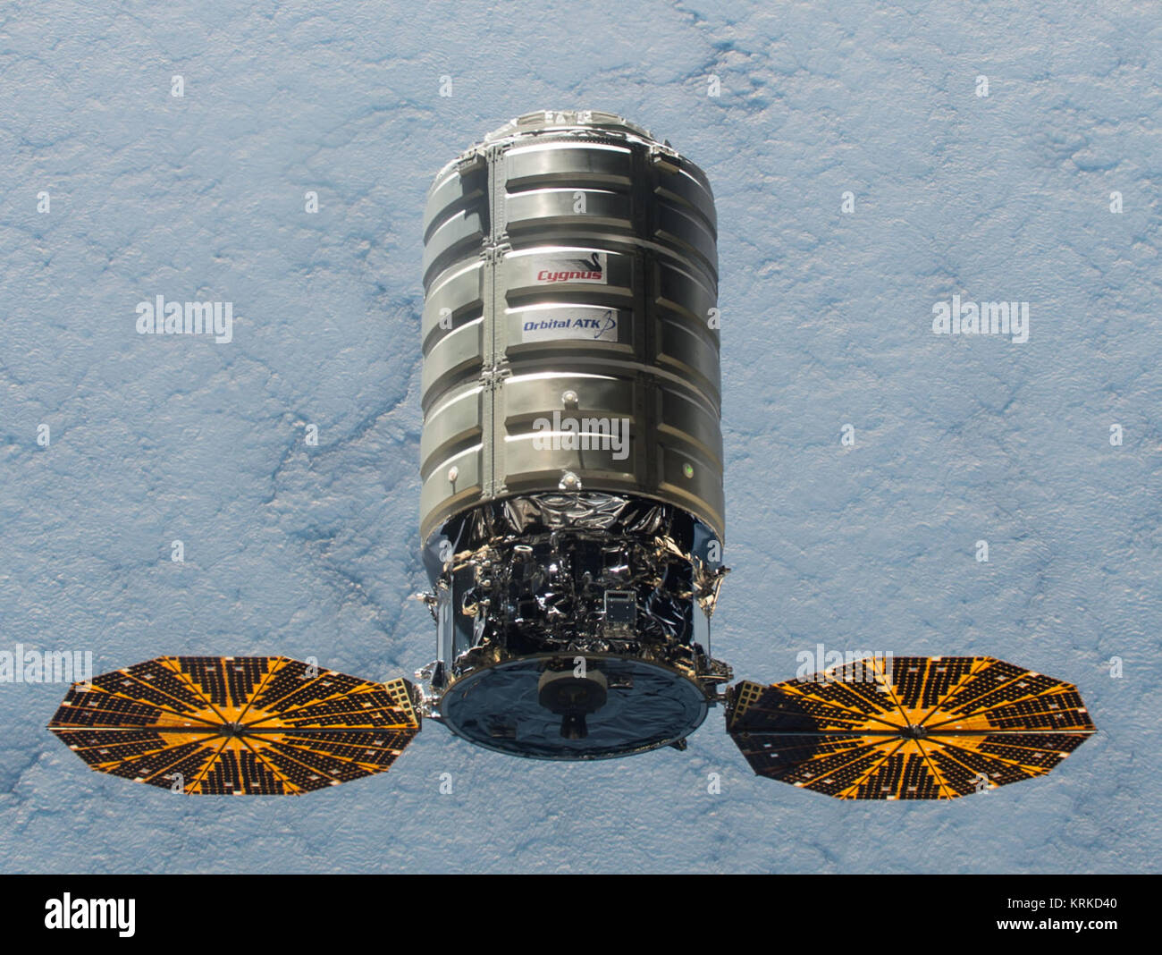 ISS-45 Cygnus 5 approaching the ISS - crop Stock Photo - Alamy