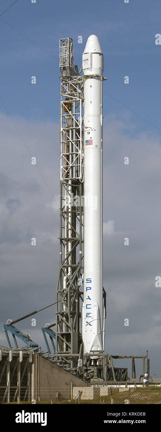 Falcon 9 v1.1 Stock Photo - Alamy