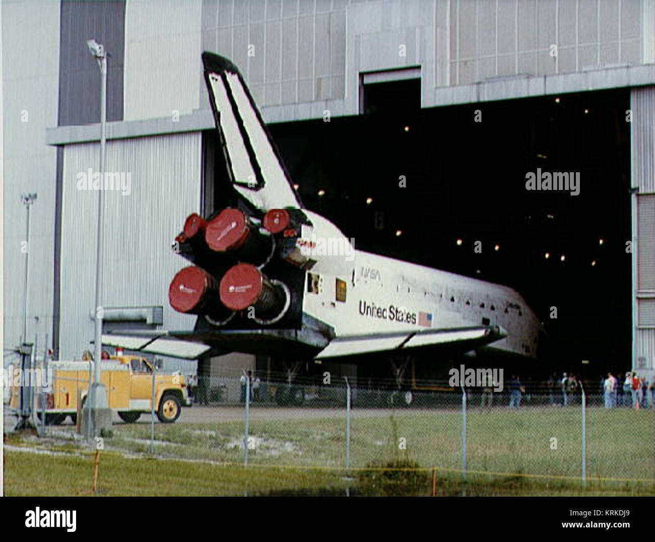 STS-5 Columbia transferred to VAB2 Stock Photo - Alamy