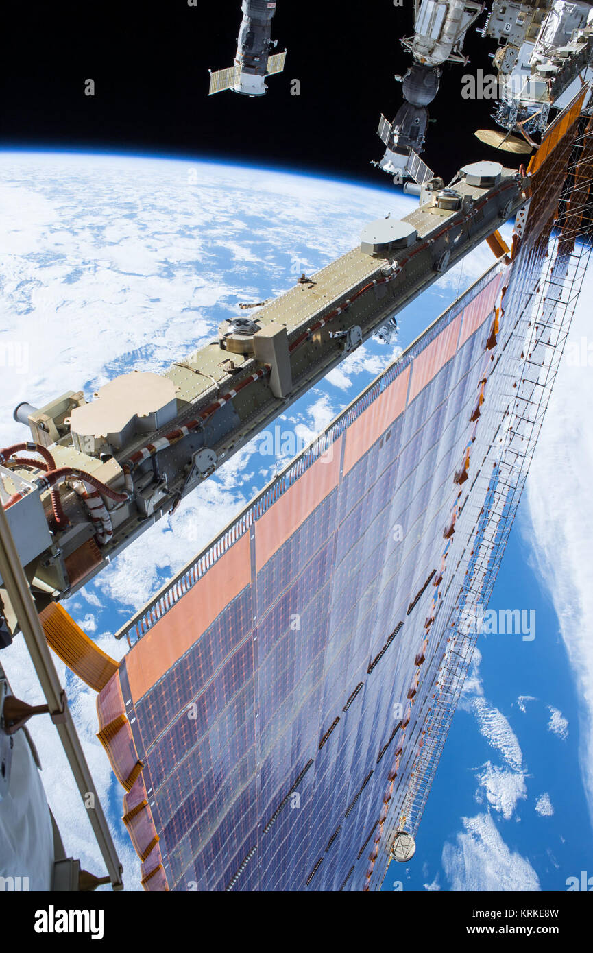 ISS-46 EVA-1 (f) Solar array panel of the ISS Stock Photo - Alamy