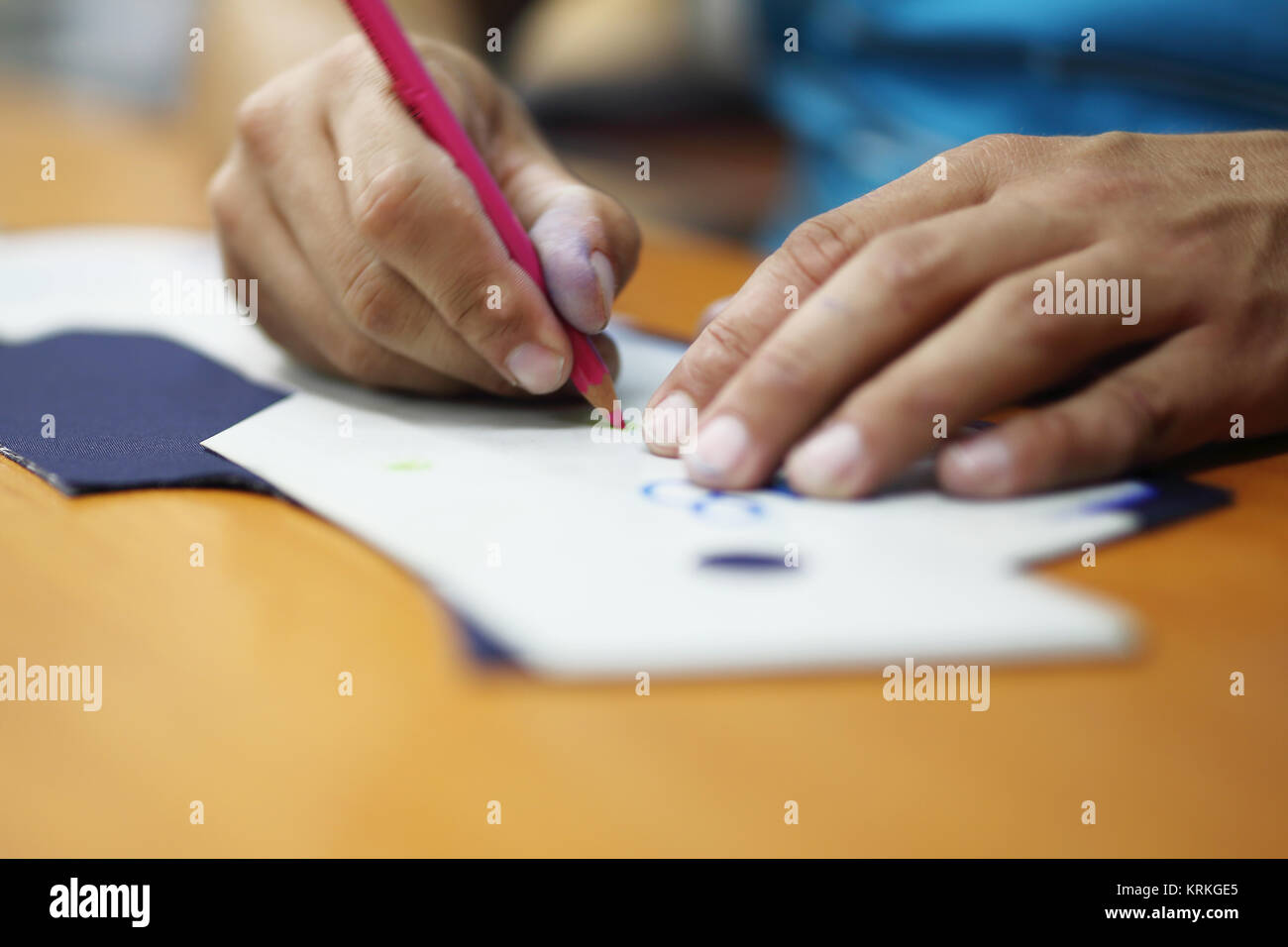 Wykroje krawieckie hi-res stock photography and images - Alamy