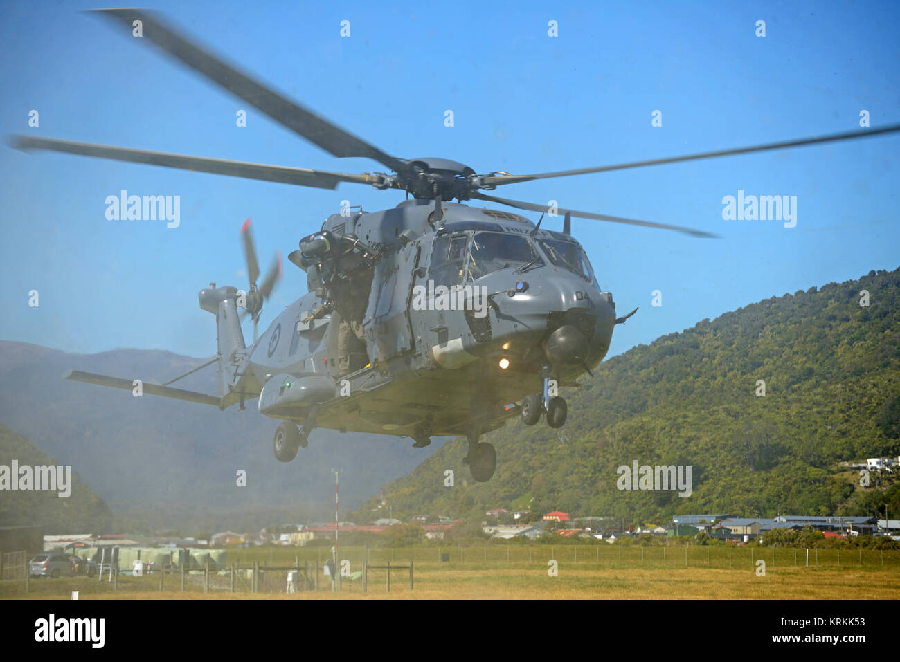 Helicopter lifting off hi-res stock photography and images - Alamy