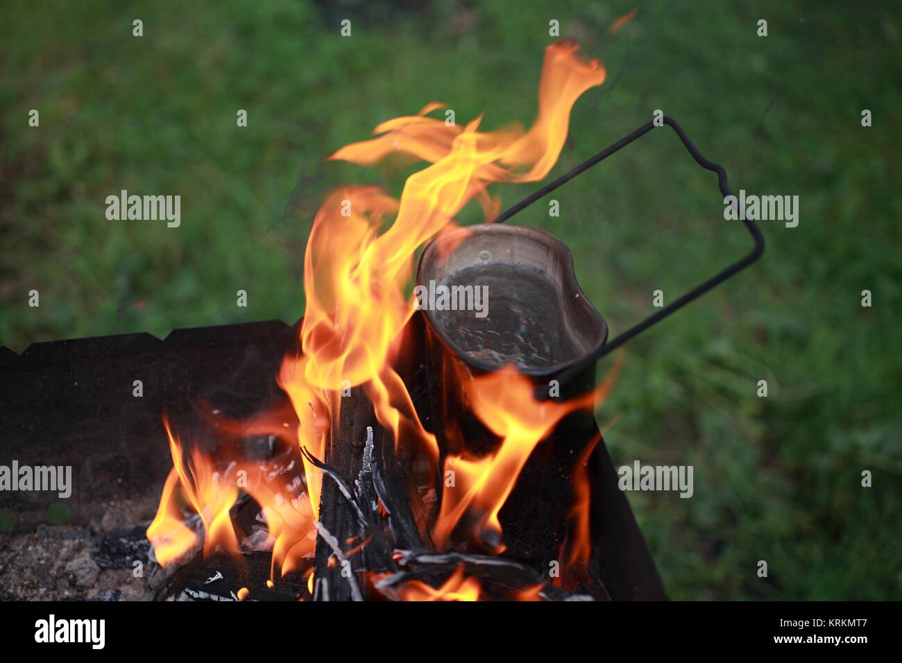 Tea pot fire hi-res stock photography and images - Alamy