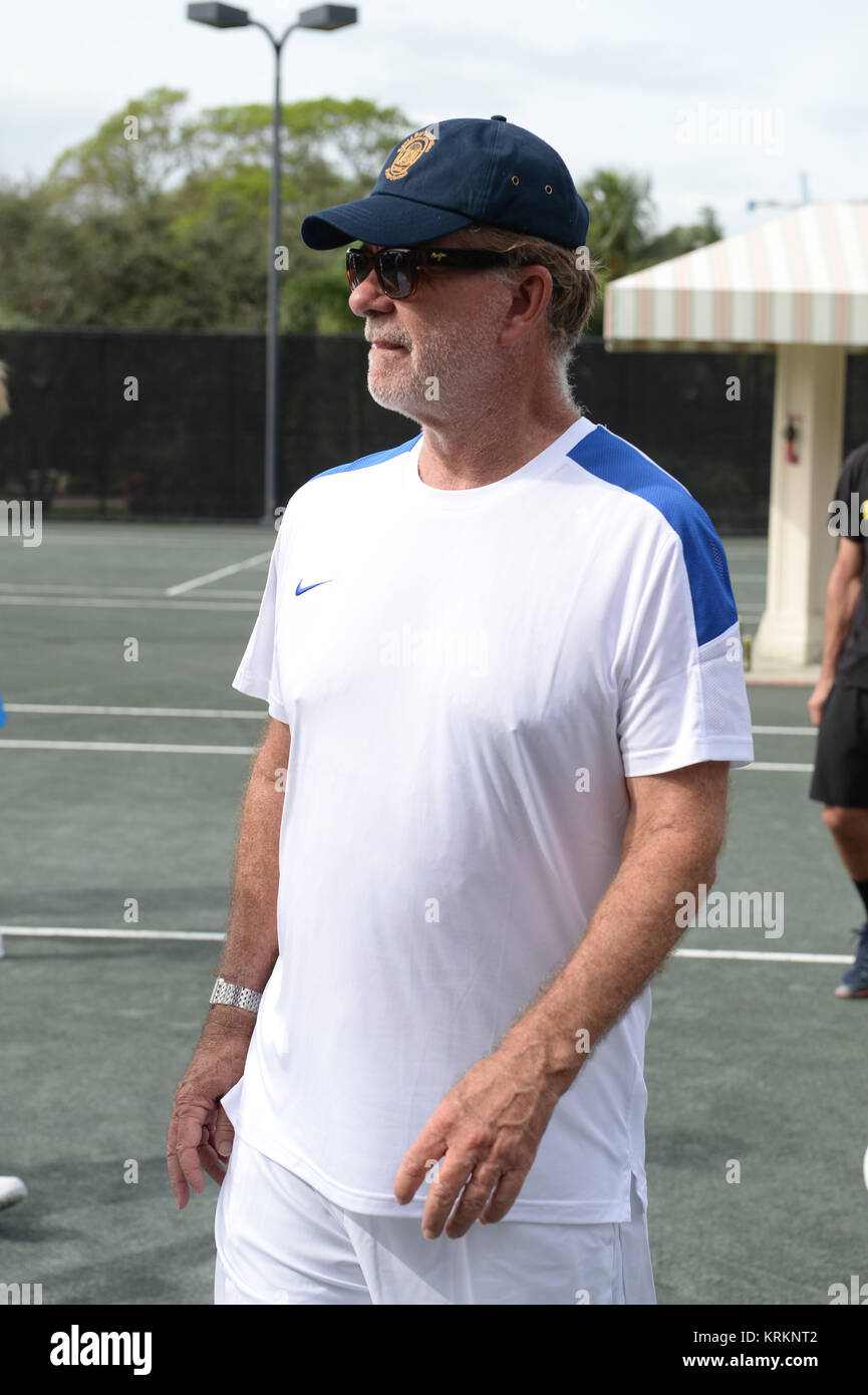BOCA RATON, FL - NOVEMBER 20: Chris Evert, Murphy Jensen, Jon Lovitz ...
