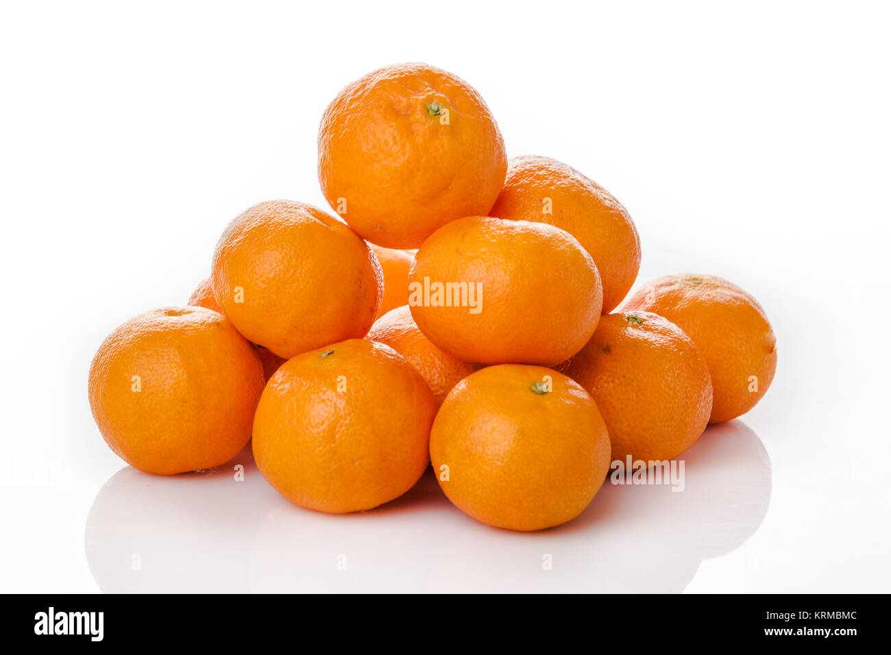 clementine isolated. mandarin. orange. tangerine Stock Photo - Alamy