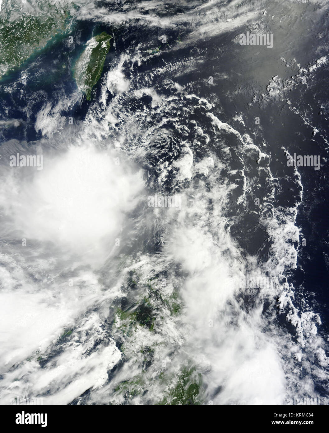 Doksuri hi-res stock photography and images - Alamy