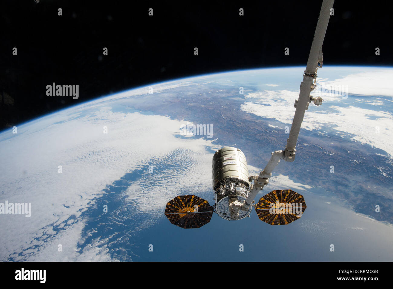 ISS-46 Cygnus 5 departing (6 Stock Photo - Alamy