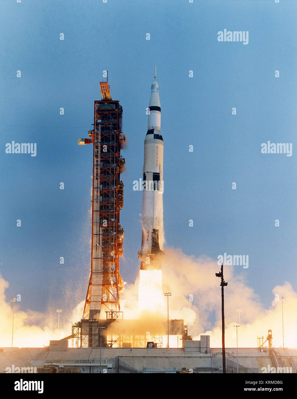 Apollo 13 launch hi-res stock photography and images - Alamy