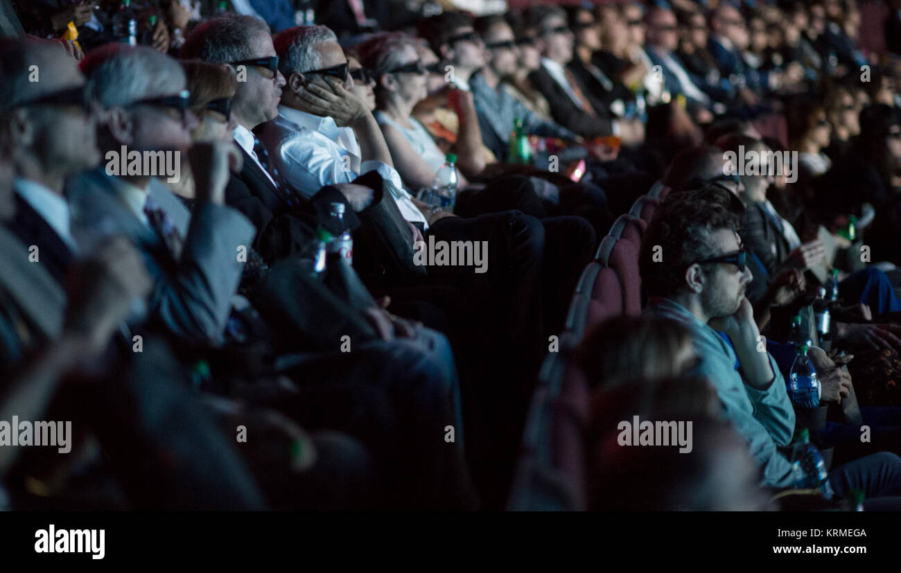 Imax lincoln square theater hi-res stock photography and images - Alamy