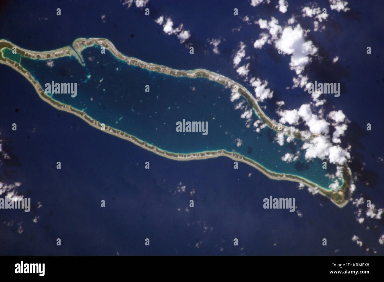 Takaroa hi-res stock photography and images - Alamy