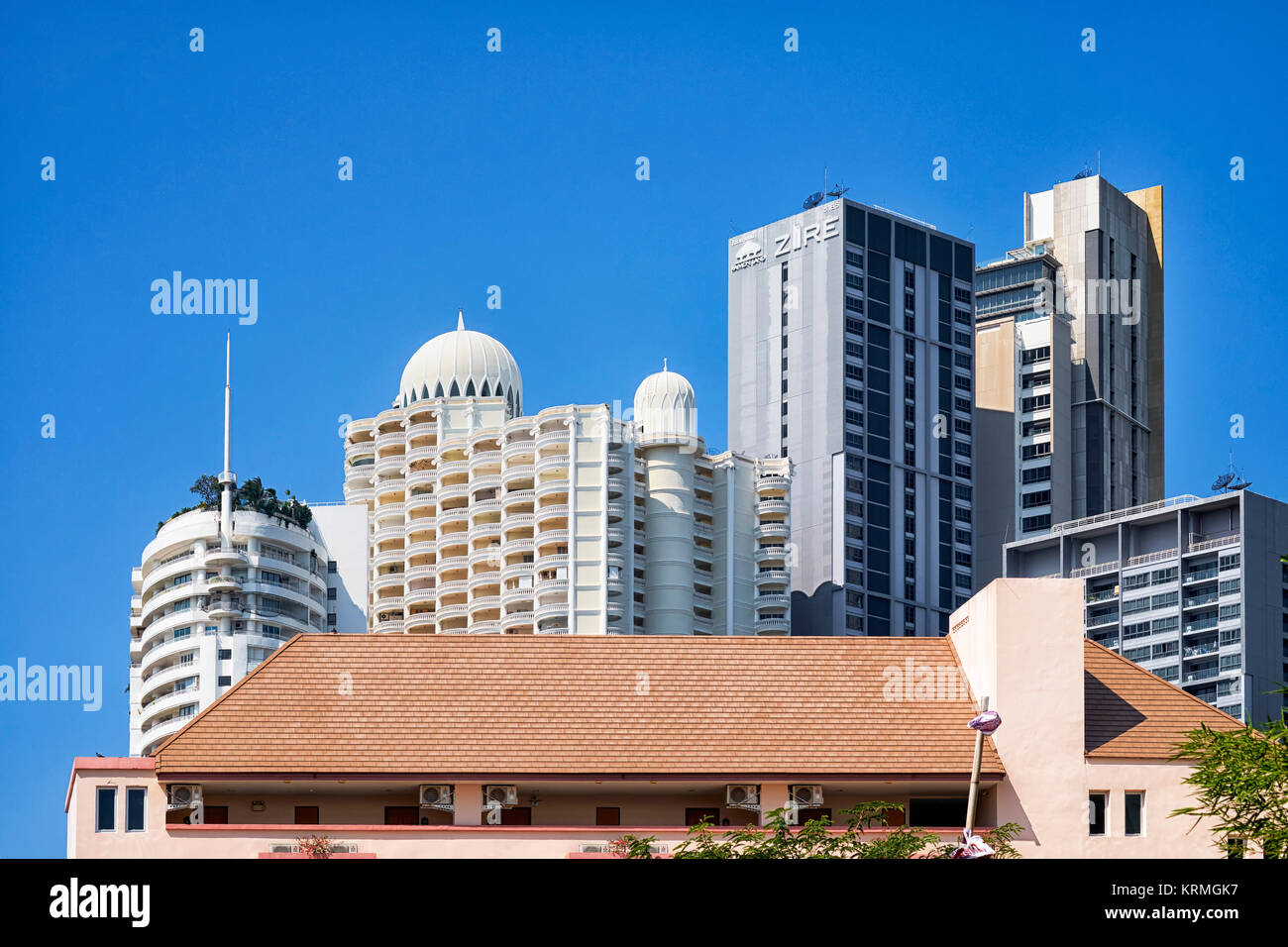 Singapore High Rise Luxury Apartments