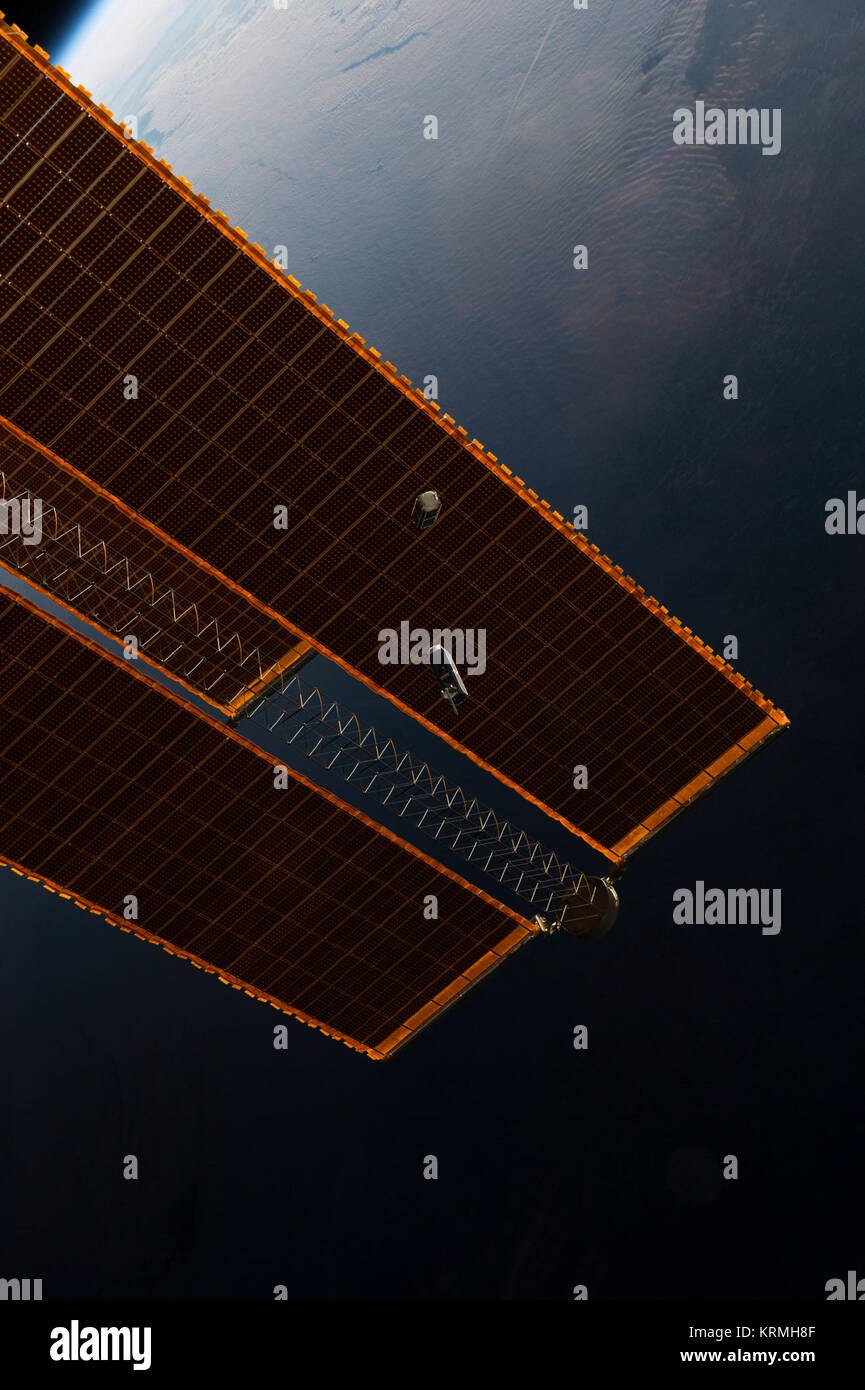 ISS-47 CubeSat deployment - Dove satellites (2 Stock Photo - Alamy