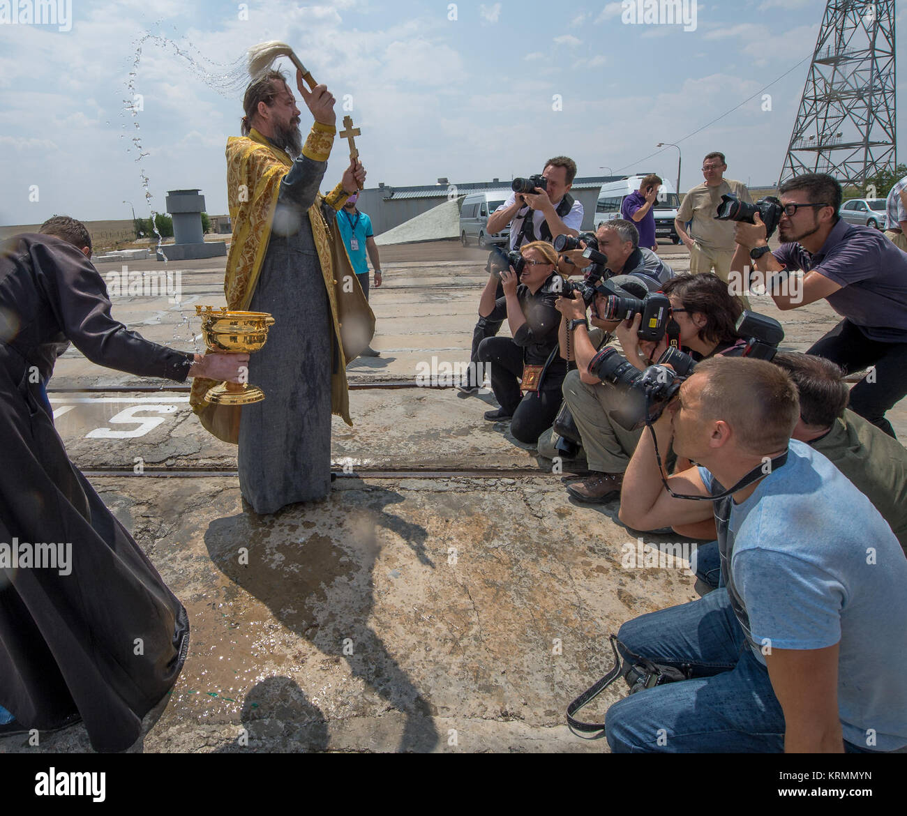 Eastern orthodox priest blessing hi-res stock photography and images ...