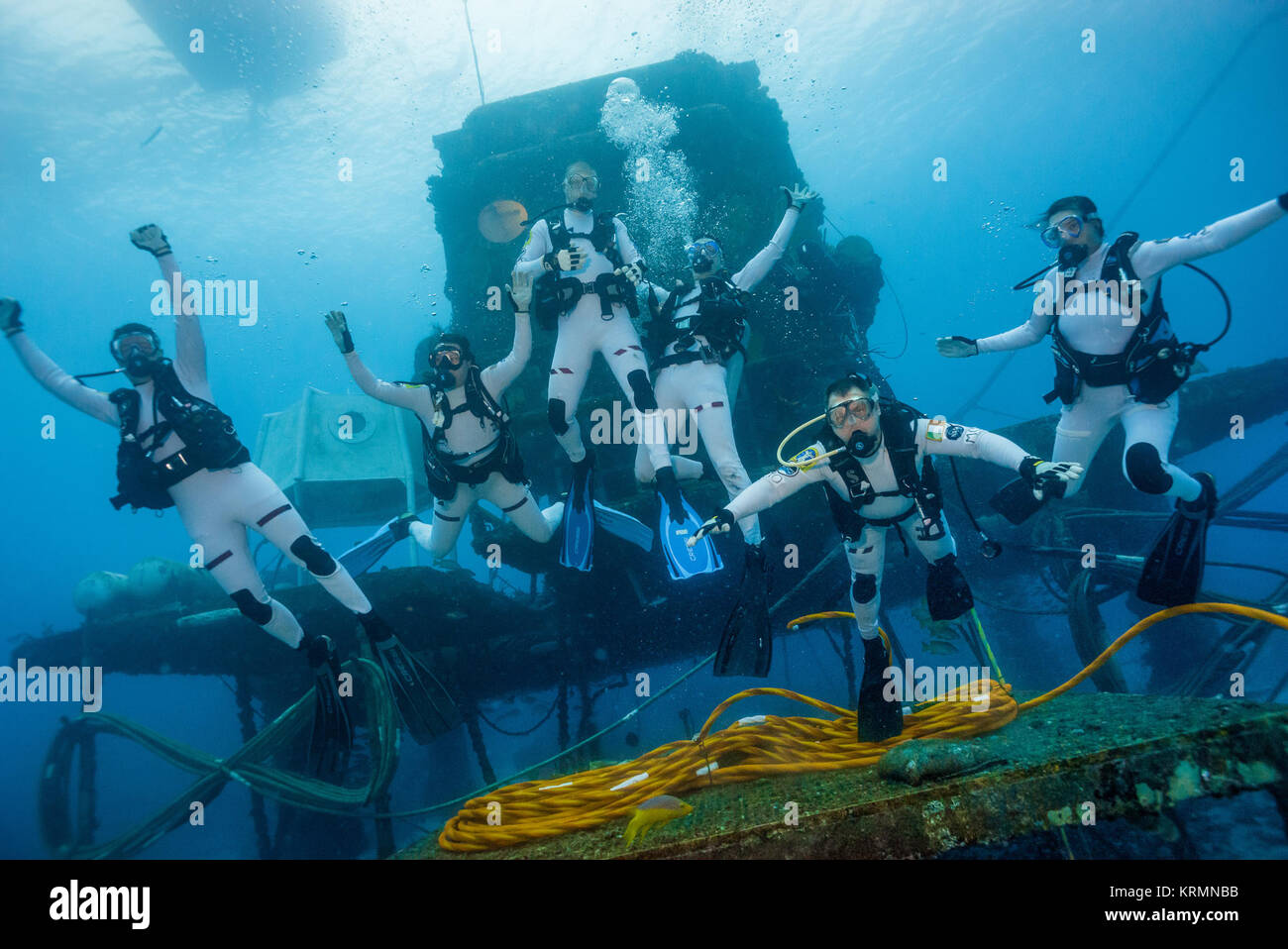 Underwater photo team hi-res stock photography and images - Alamy