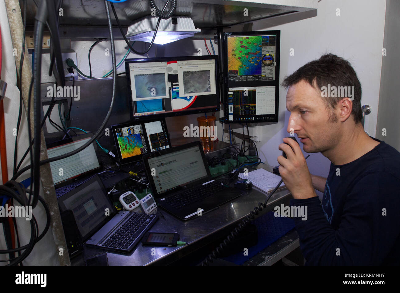 NEEMO 21 Matthias Maurer at work in the Aquarius habitat Stock Photo ...