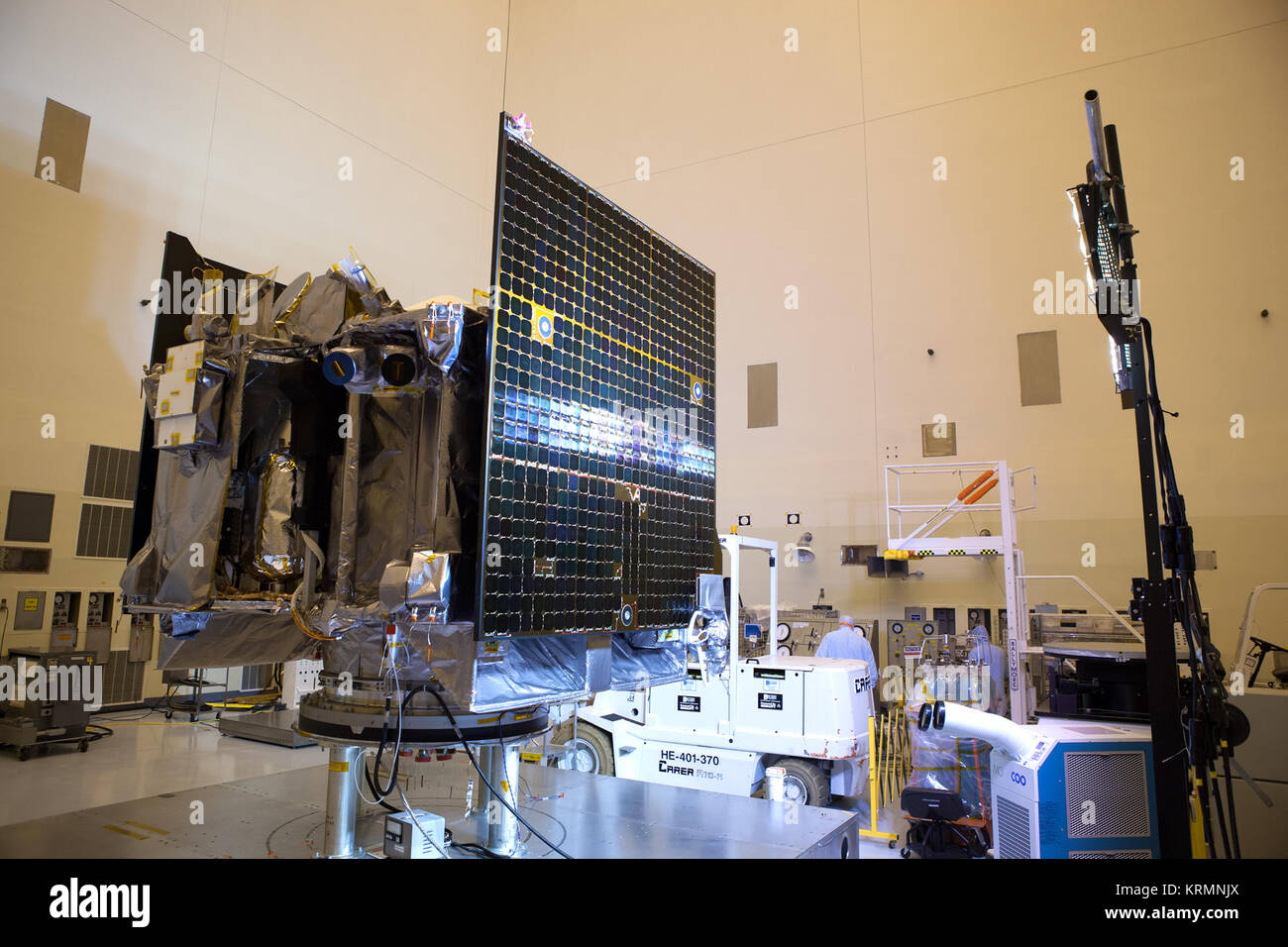 Solar array illumination test being performed on the OSIRIS-REx ...