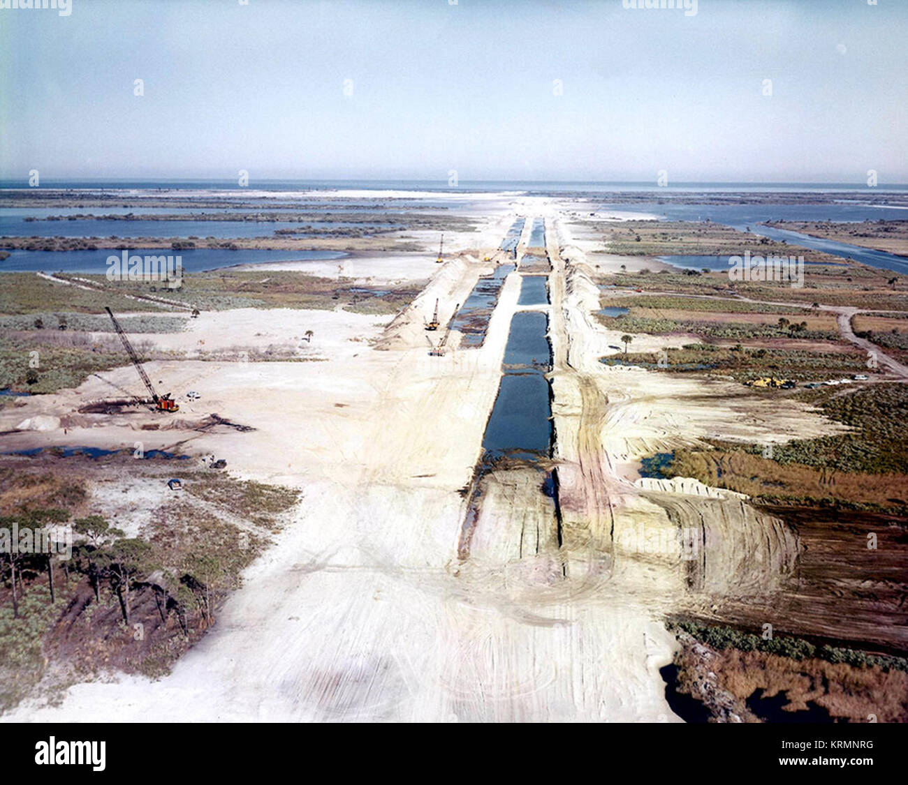 NASA Crawlerway under construction in December 1963 (KSC-64C-7 Stock ...