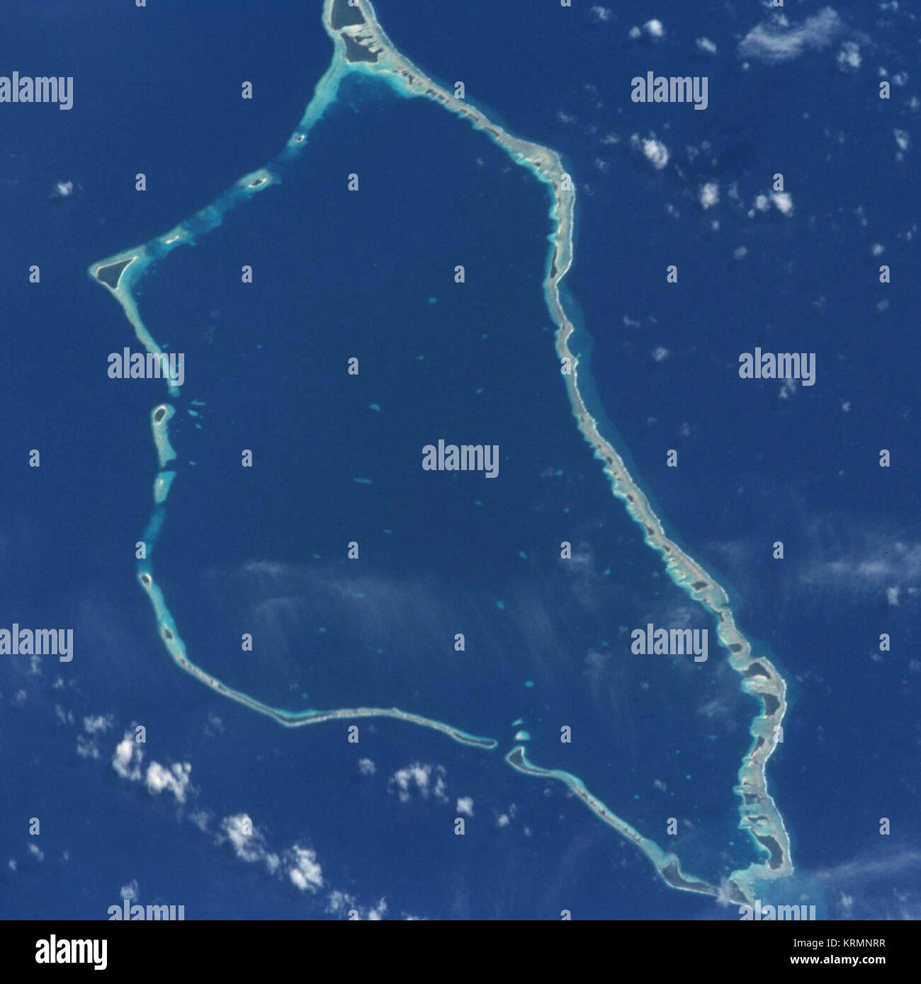 Likiep atoll hi-res stock photography and images - Alamy