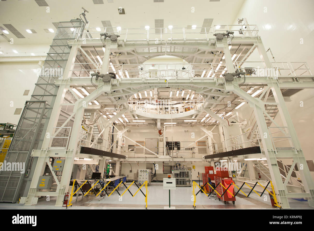 Multi payload processing facility hi-res stock photography and images ...