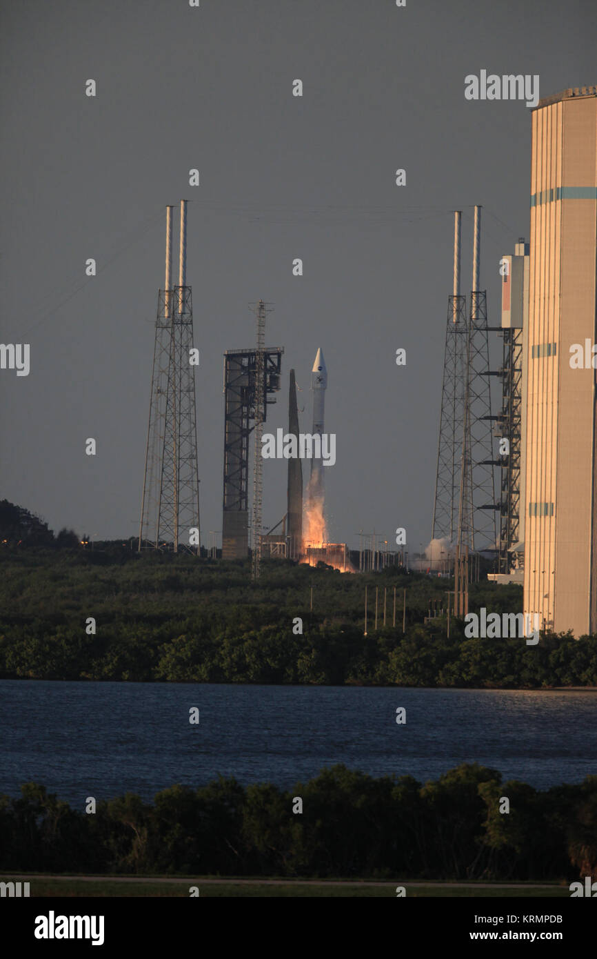 Liftoff of the OSIRIS-REx aboard an Atlas V rocket, from the ASOC ...