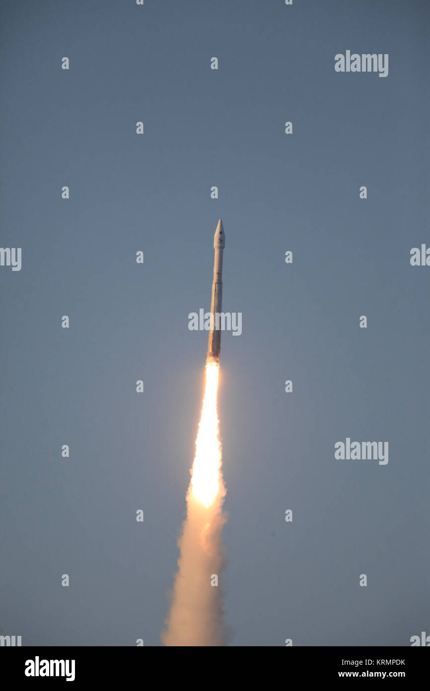 Liftoff of the OSIRIS-REx aboard an Atlas V rocket, from the ASOC ...