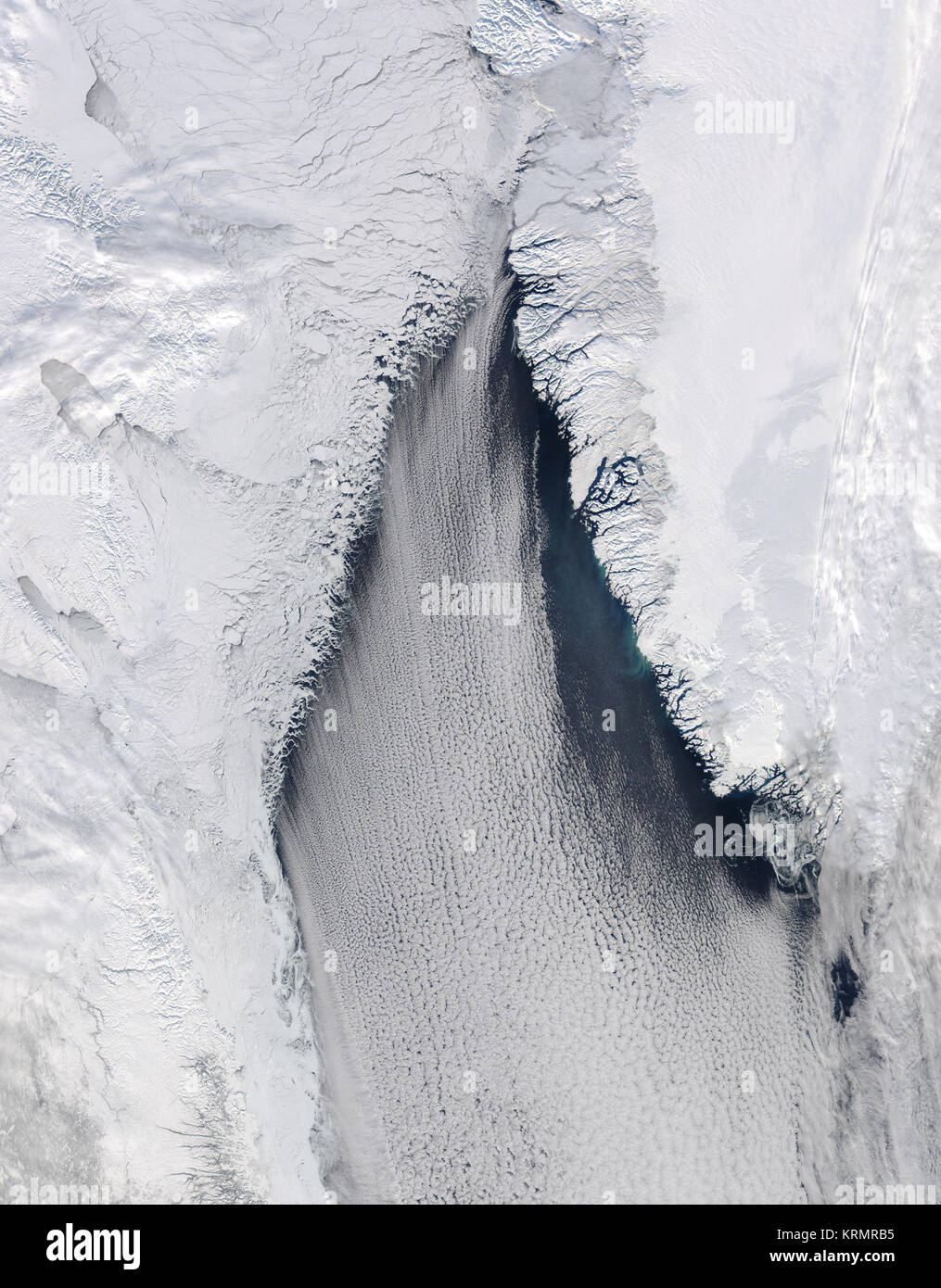 Cloud streets in Davis Strait (8539094973 Stock Photo - Alamy