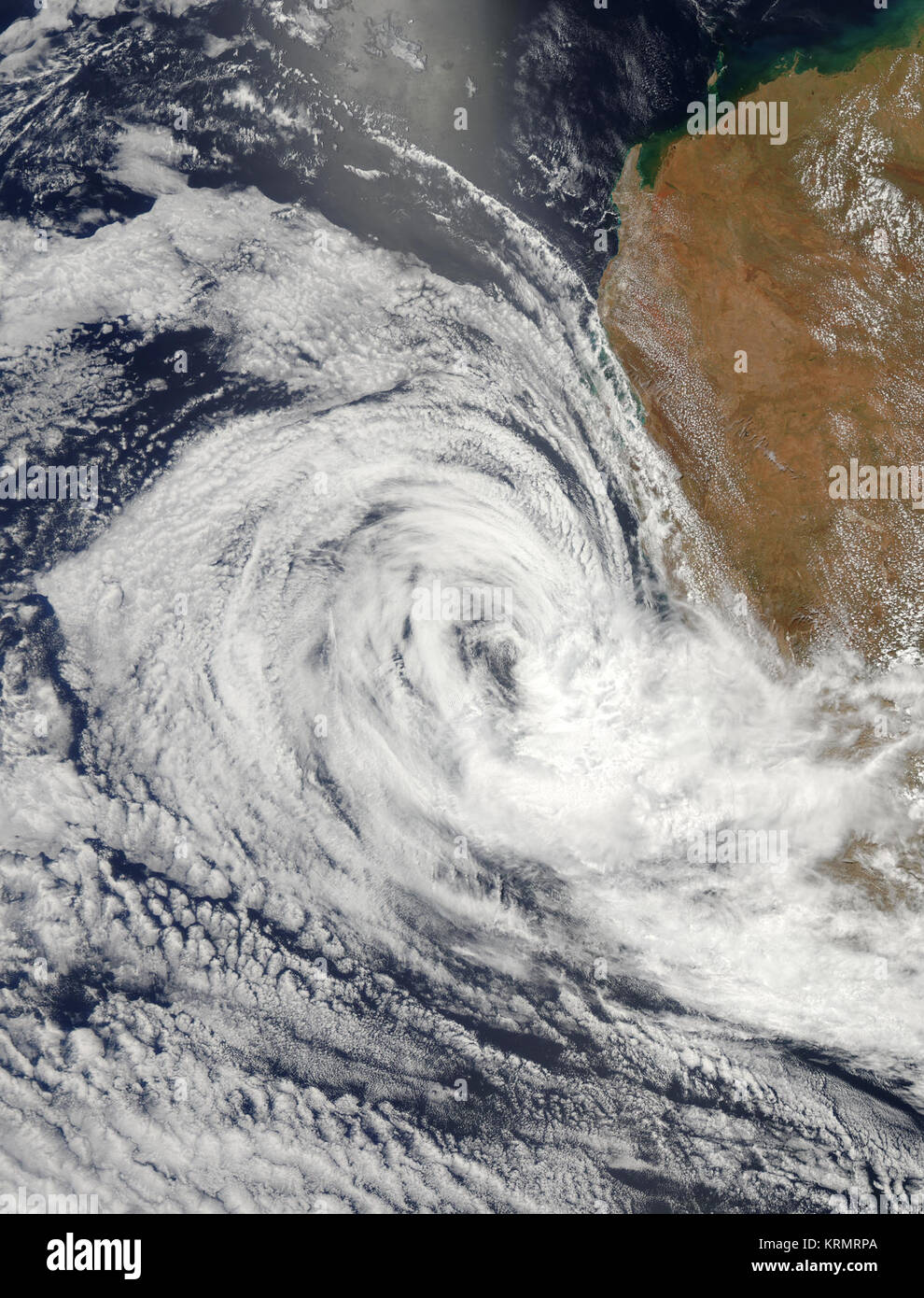 NASA Satellites See Wind Shear Battering Tropical Depression Iggy ...