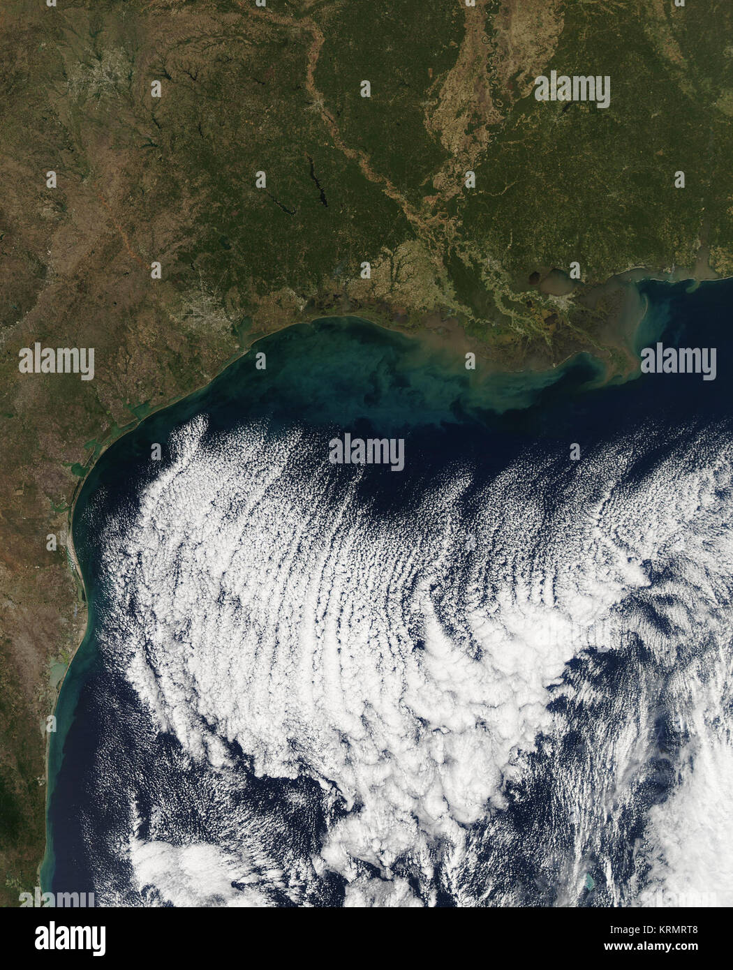 Cloud streets in the Western Gulf of Mexico (6302409477 Stock Photo - Alamy