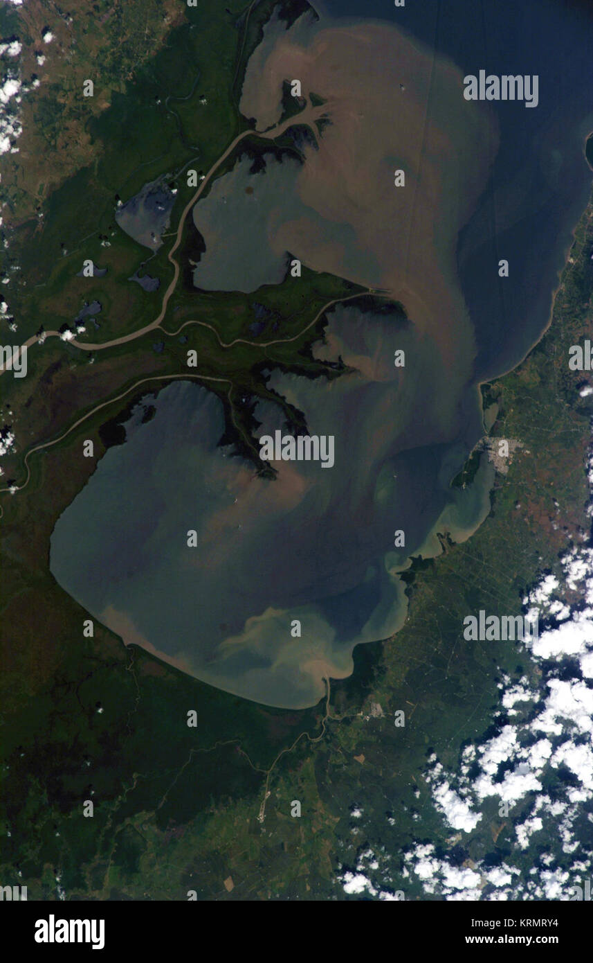 River atrato colombia hi-res stock photography and images - Alamy