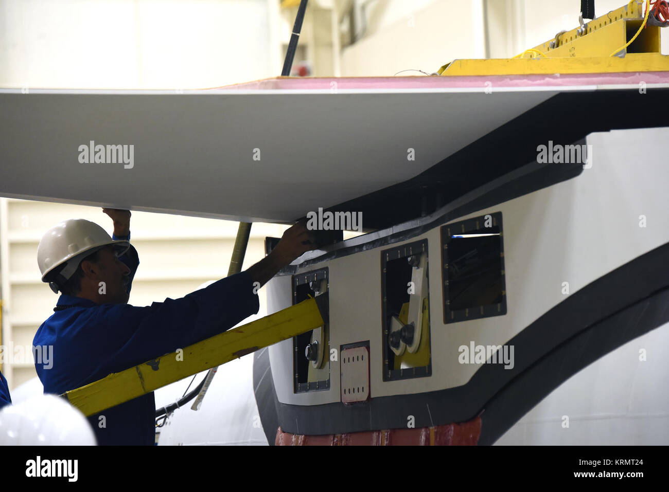 Orbital operation system hi-res stock photography and images - Alamy