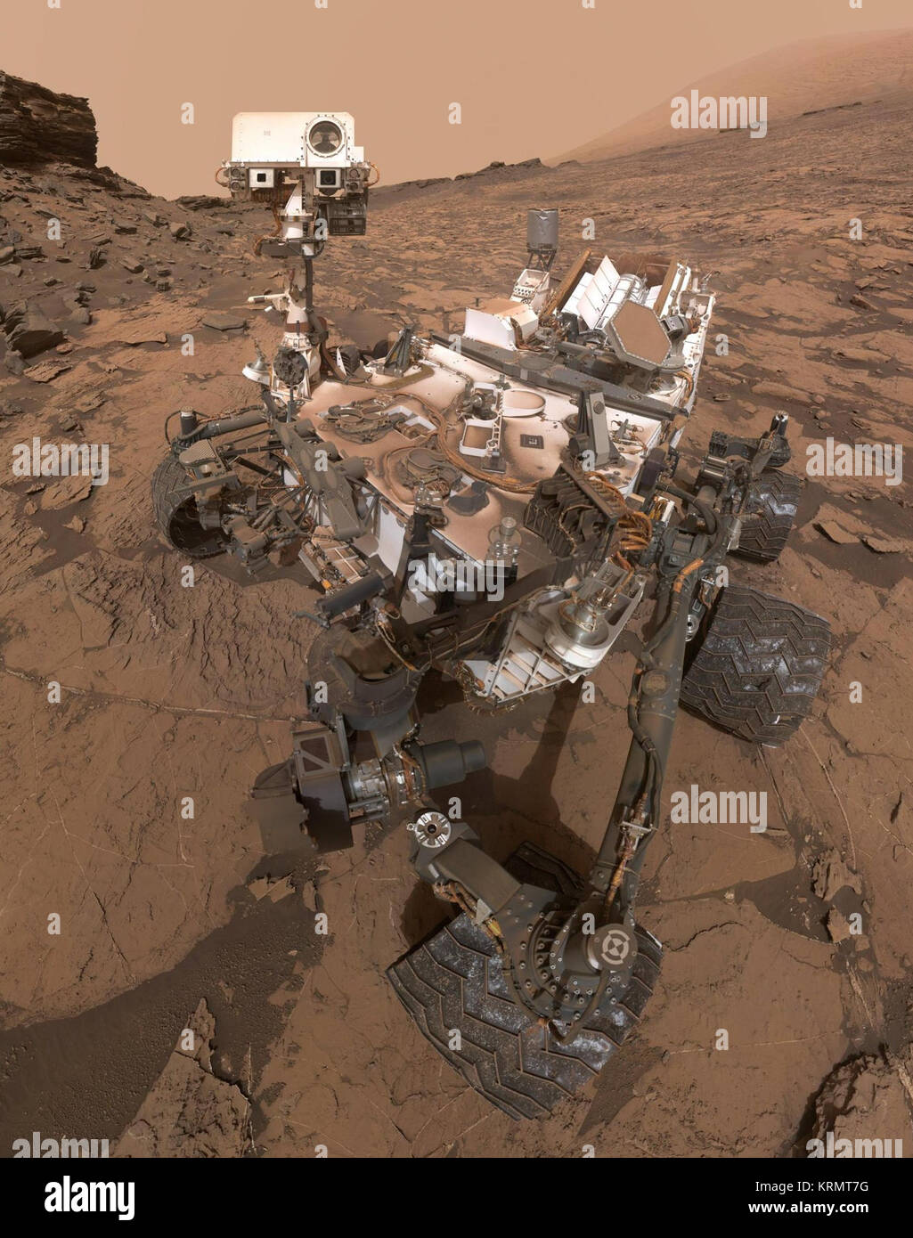 Curiosity rover portrait hi-res stock photography and images - Alamy