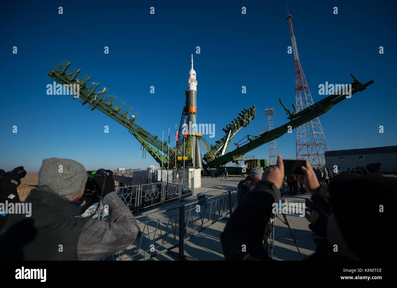 The gantry arms are raised around the Soyuz MS-02 spacecraft after it ...