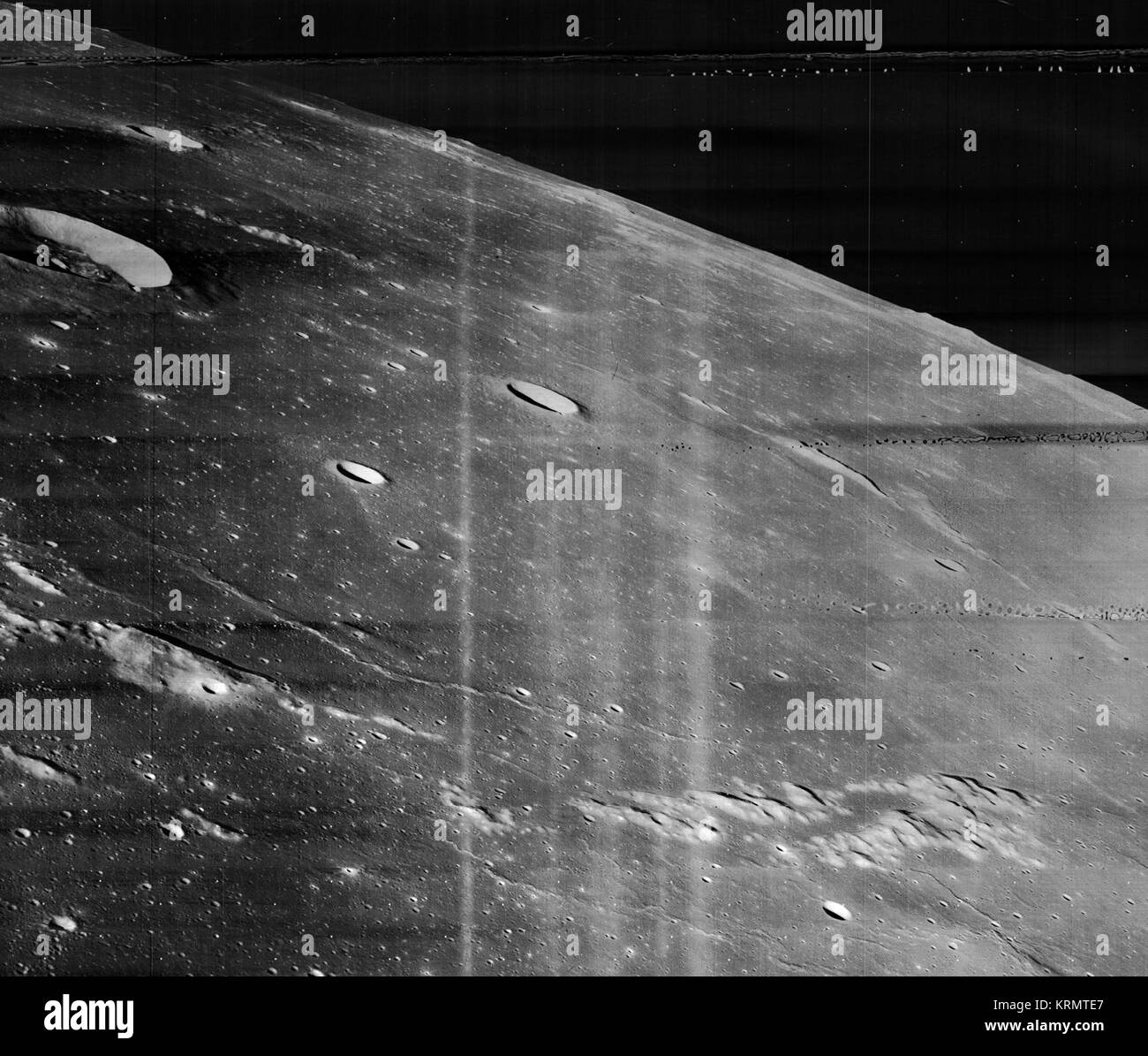 Flamsteed crater 3172 med Stock Photo - Alamy