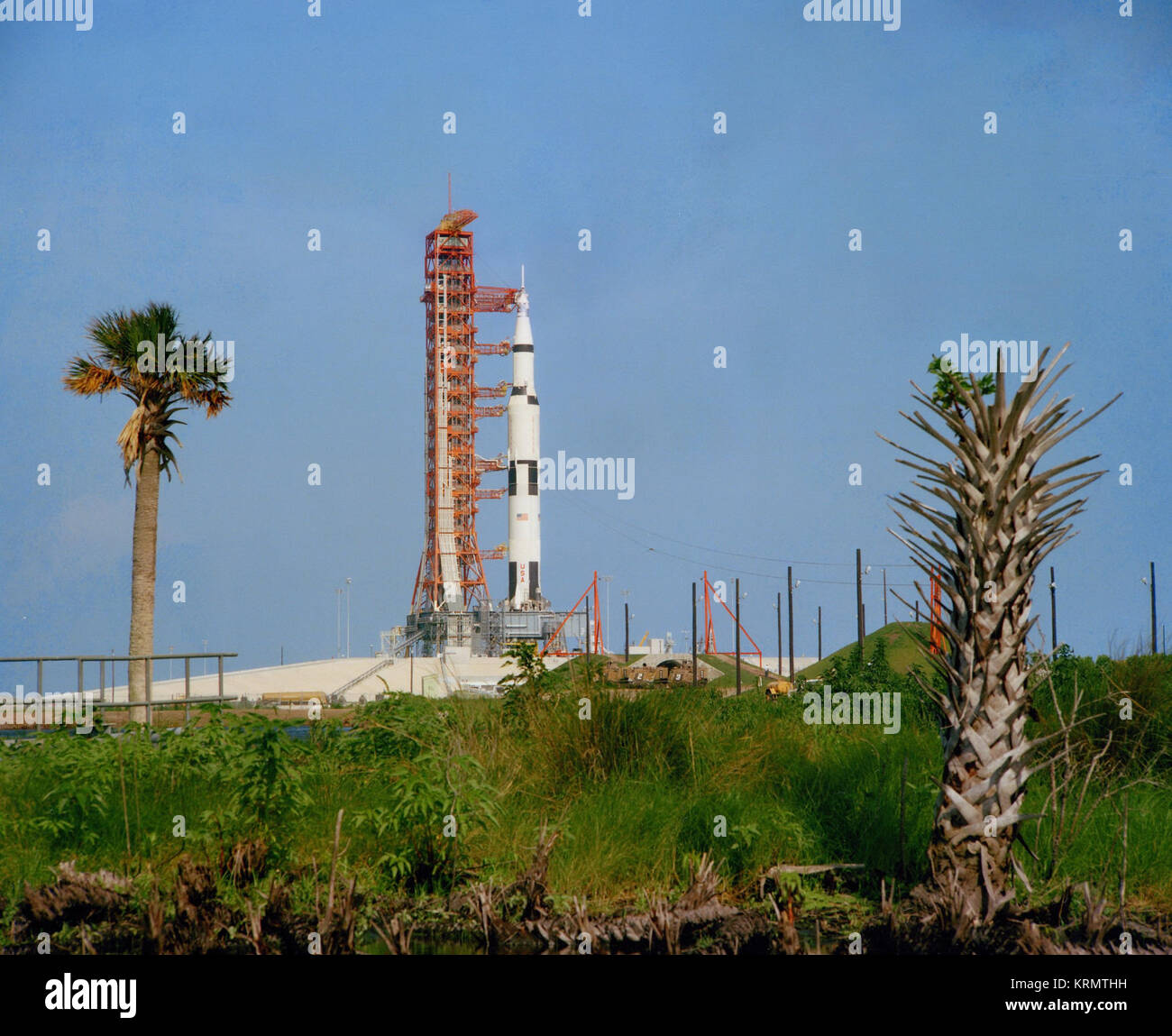 Medium distance view of Apollo 10 at Launch Complex 39 pad 39B Stock ...