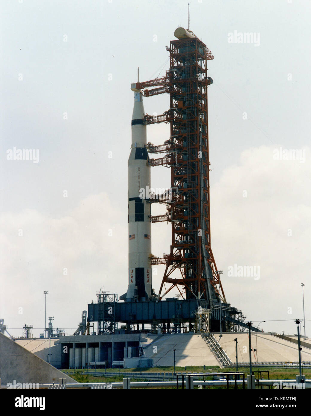 Apollo 10 at pad 39B Stock Photo - Alamy