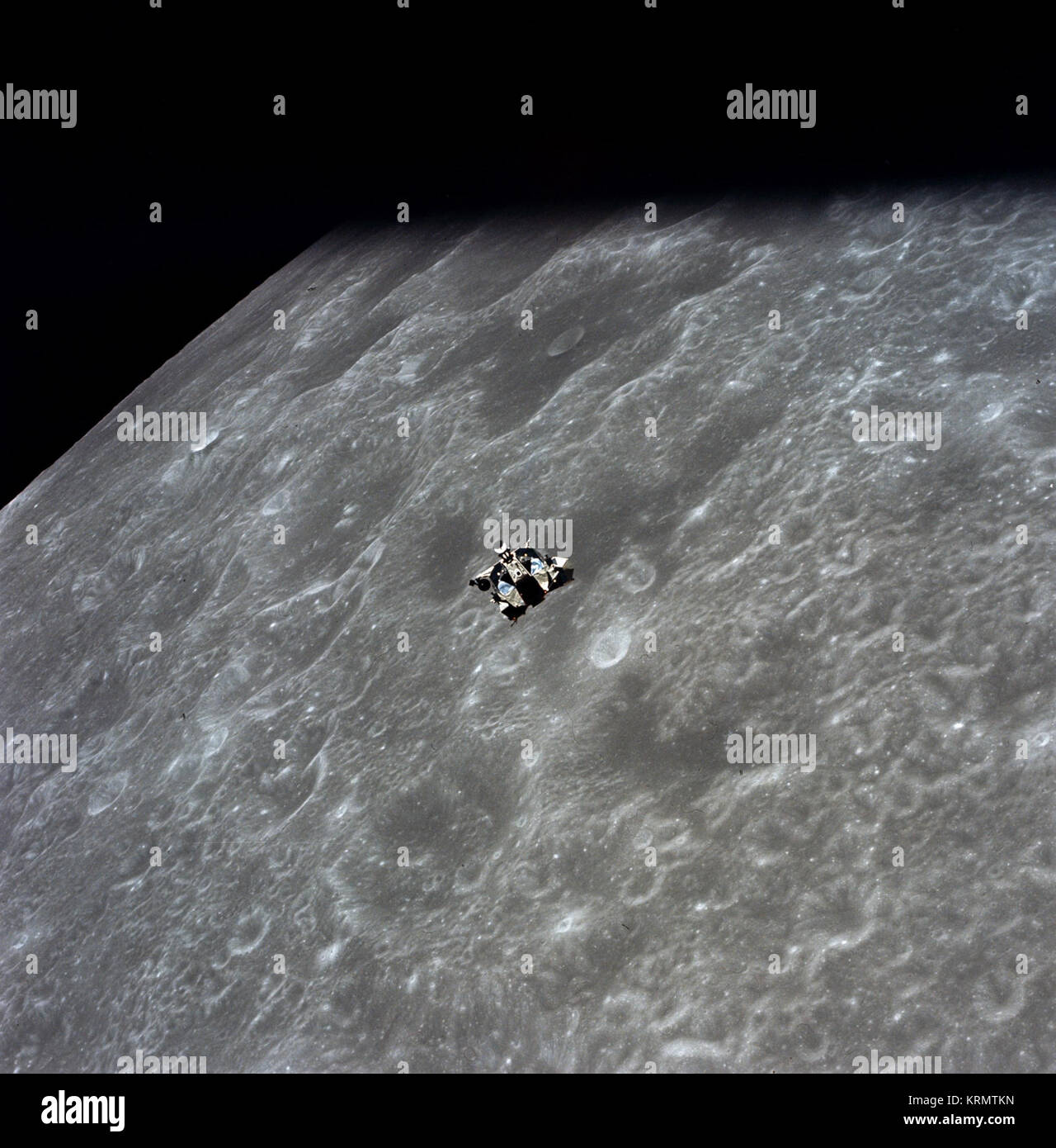 Lm ascent stage hi-res stock photography and images - Alamy