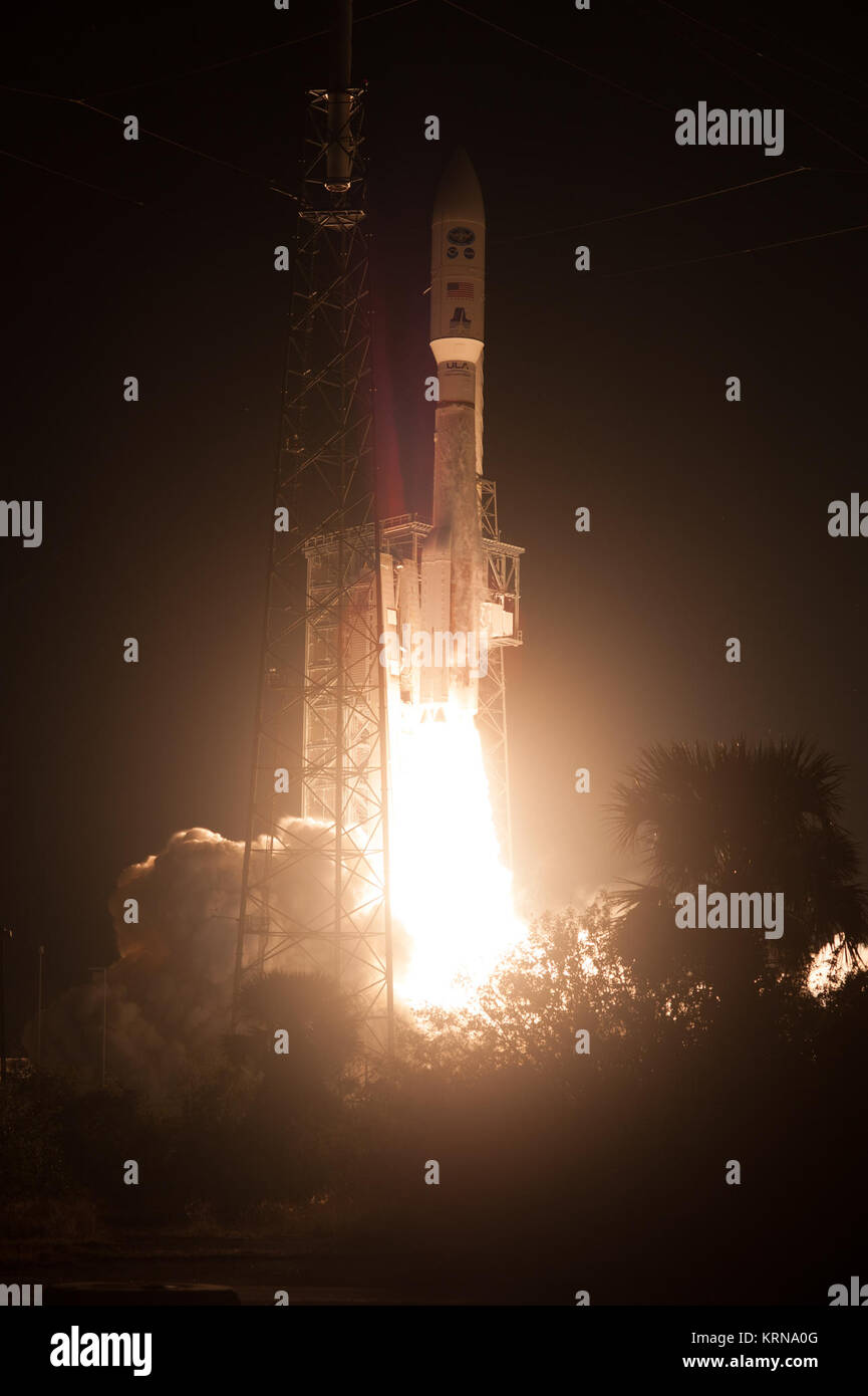 At Cape Canaveral Air Force Station's Space Launch Complex 41, an Atlas ...