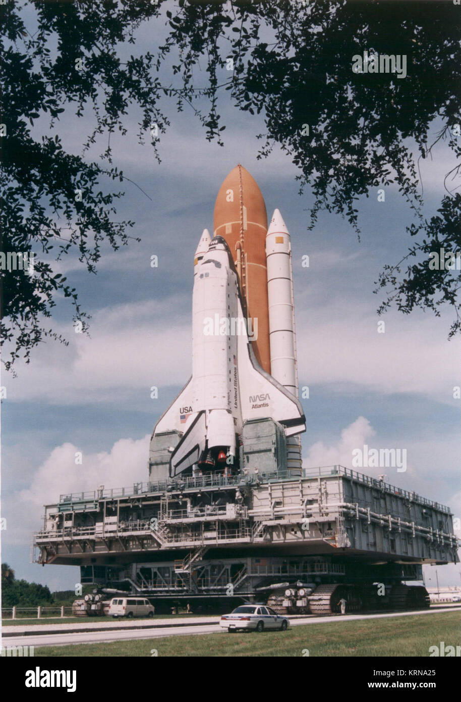 Mobile launcher platform Stock Photo - Alamy