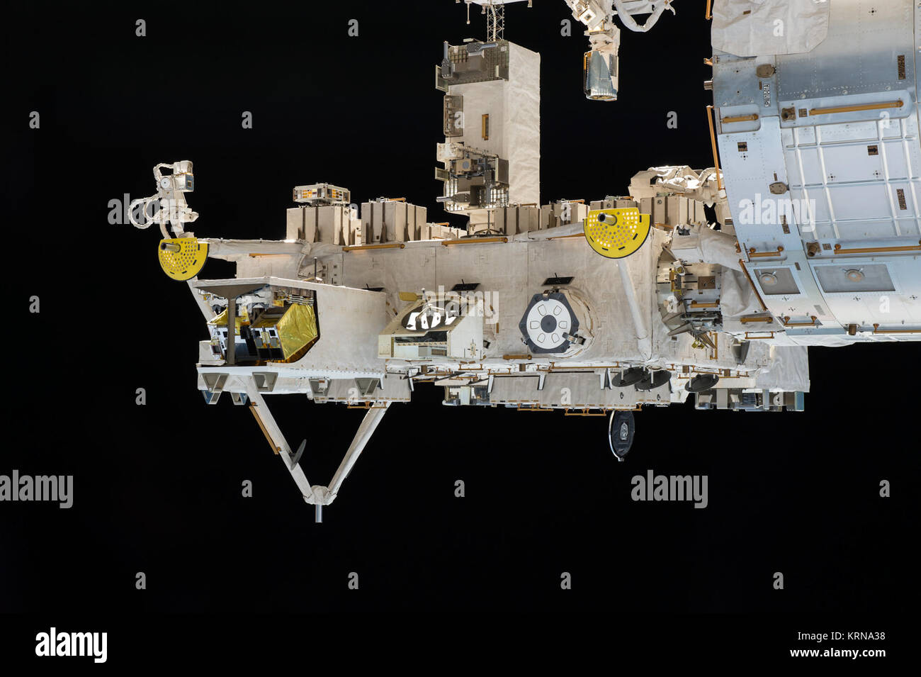Japanese Experiment Module Exposed Facility (ISS050-E-011668 Stock ...