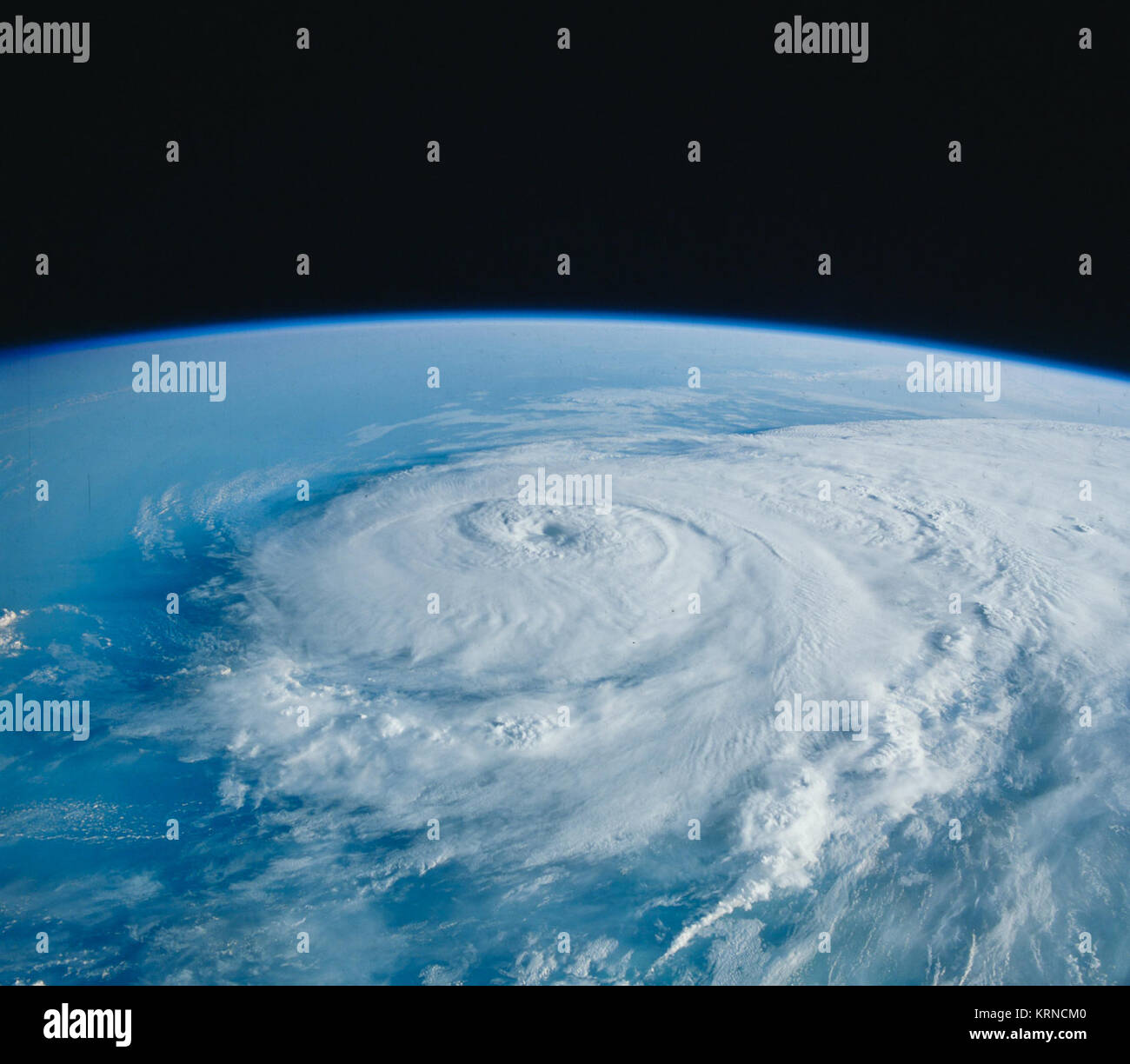 Hurricane Elena STS-51-I 1985-09-01 1157z Stock Photo - Alamy