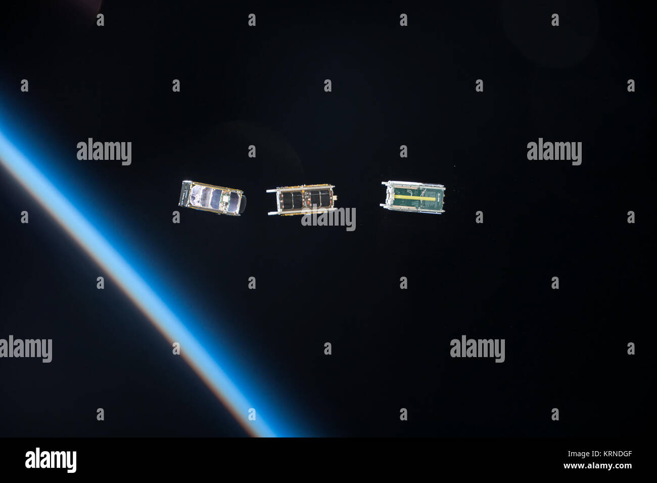 Cubesat hi-res stock photography and images - Alamy