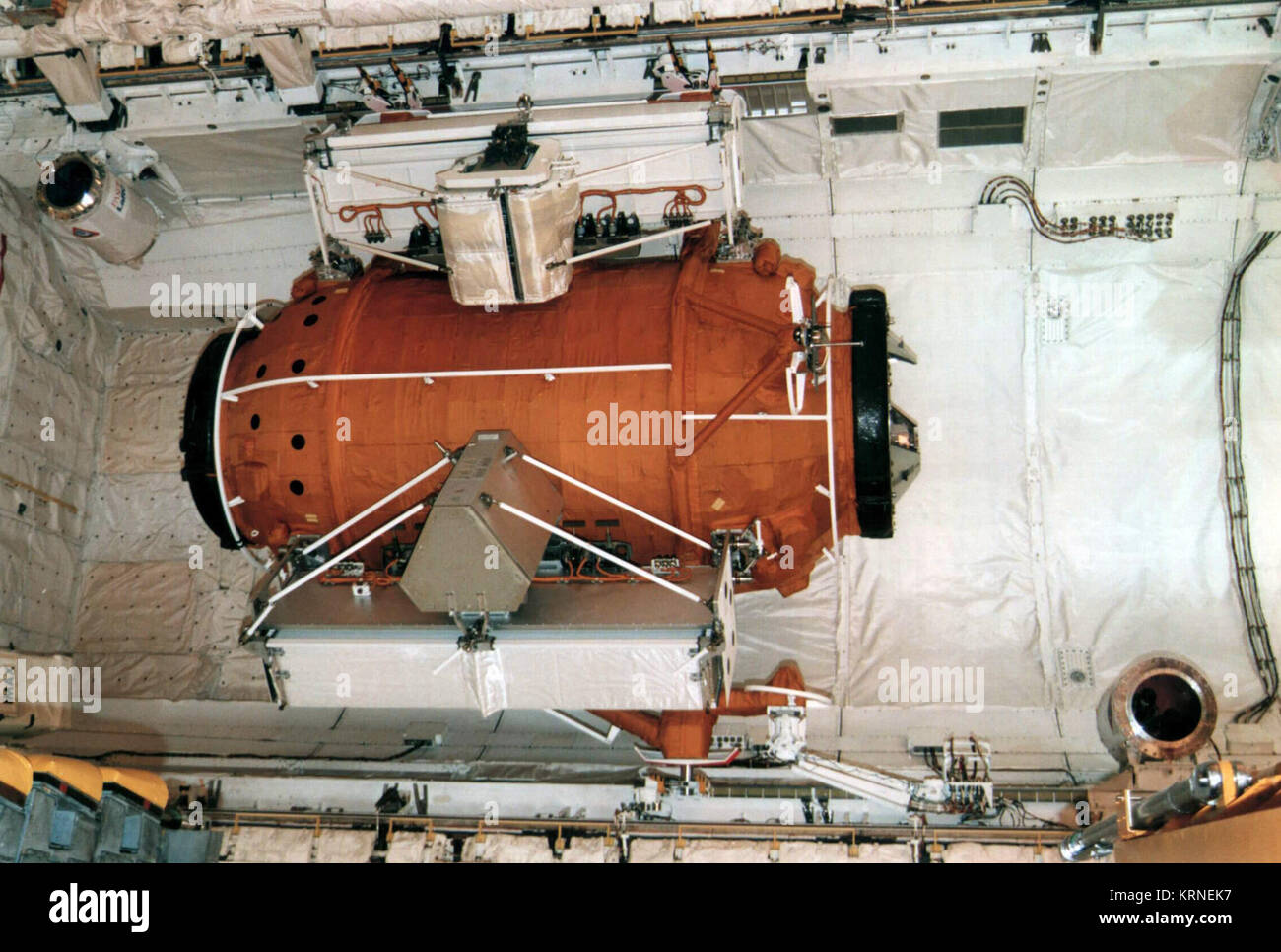 Mir docking module hi-res stock photography and images - Alamy