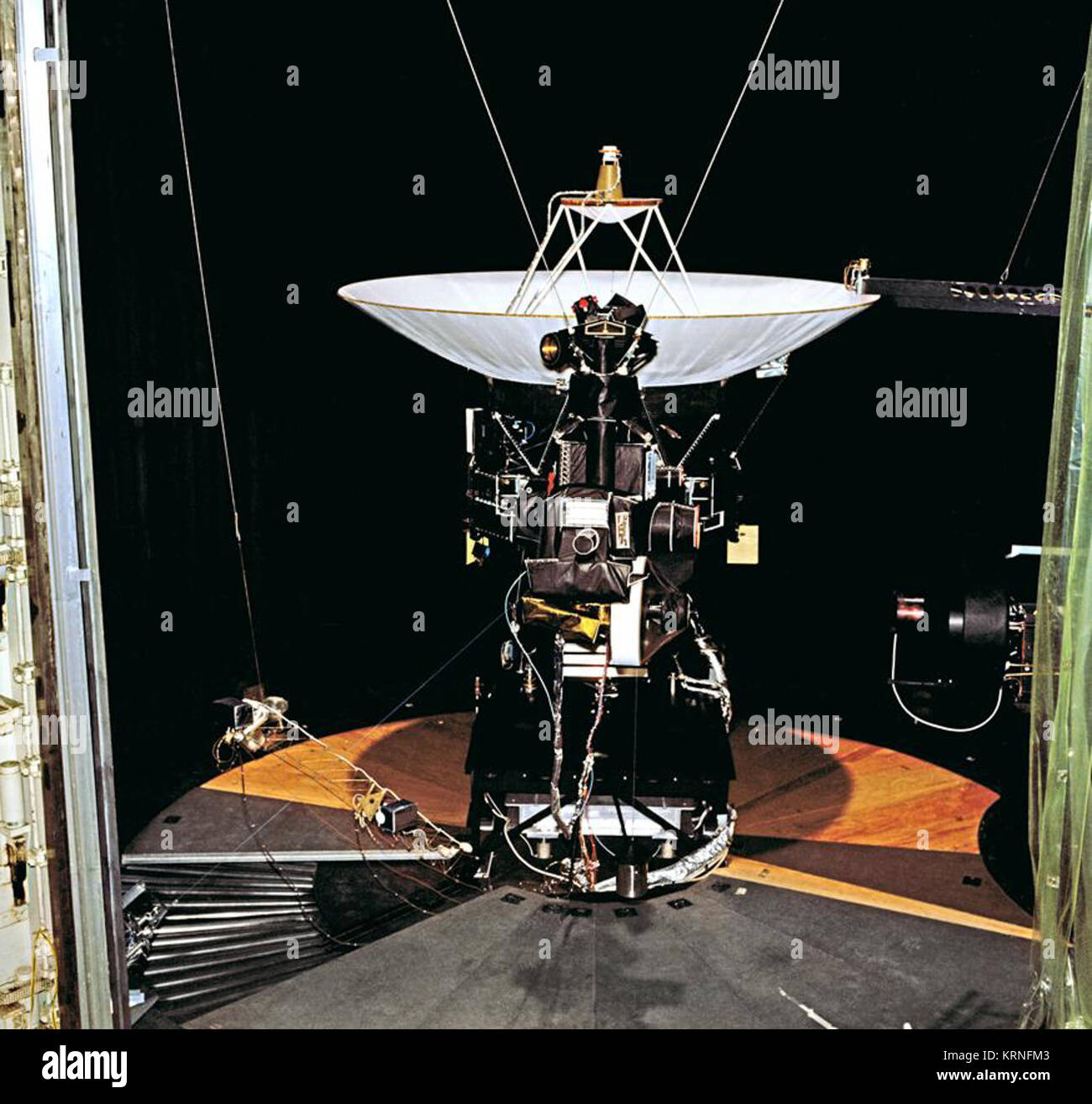 Voyager 2 Flight Hardware PIA21726 Stock Photo - Alamy