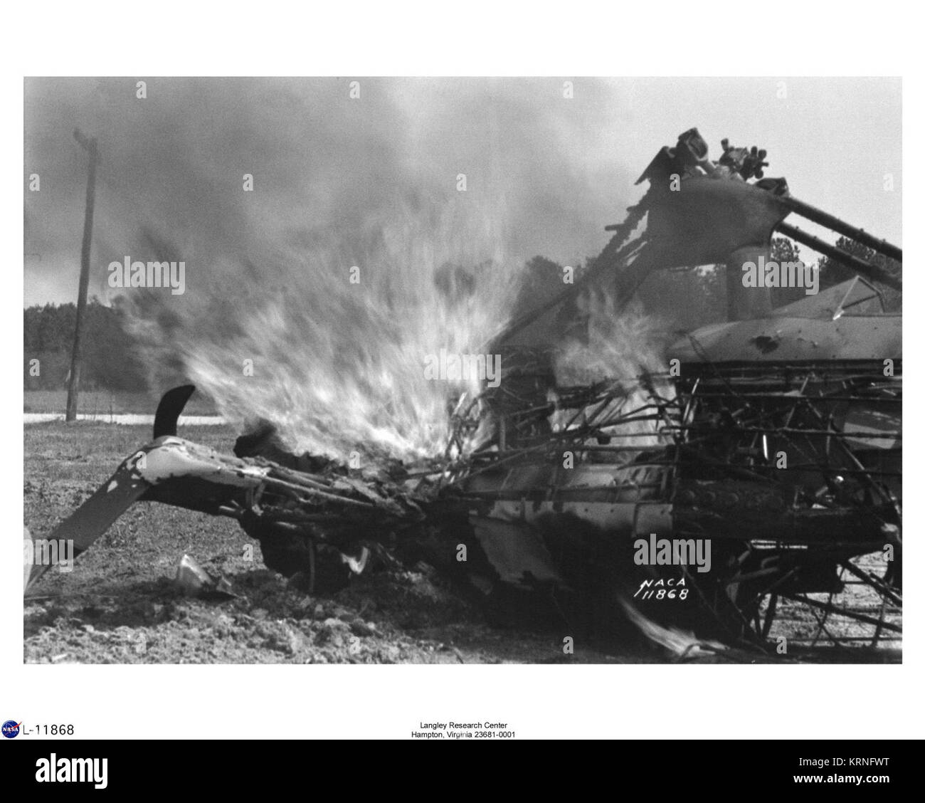 Pitcairn PA-33 (YG-2) - 22NACA 8822 wreckage Stock Photo - Alamy