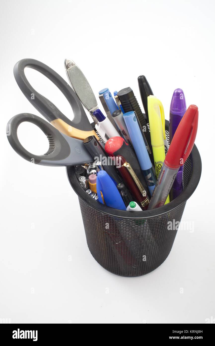 Large group of scissors hi-res stock photography and images - Alamy