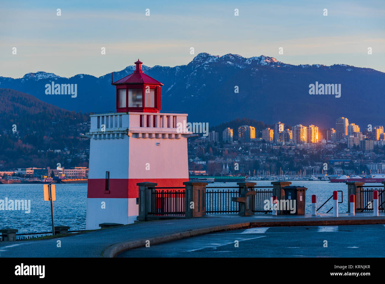 Brockton Point Lighthouse, Stanley Park, Vancouver, British Columbia ...