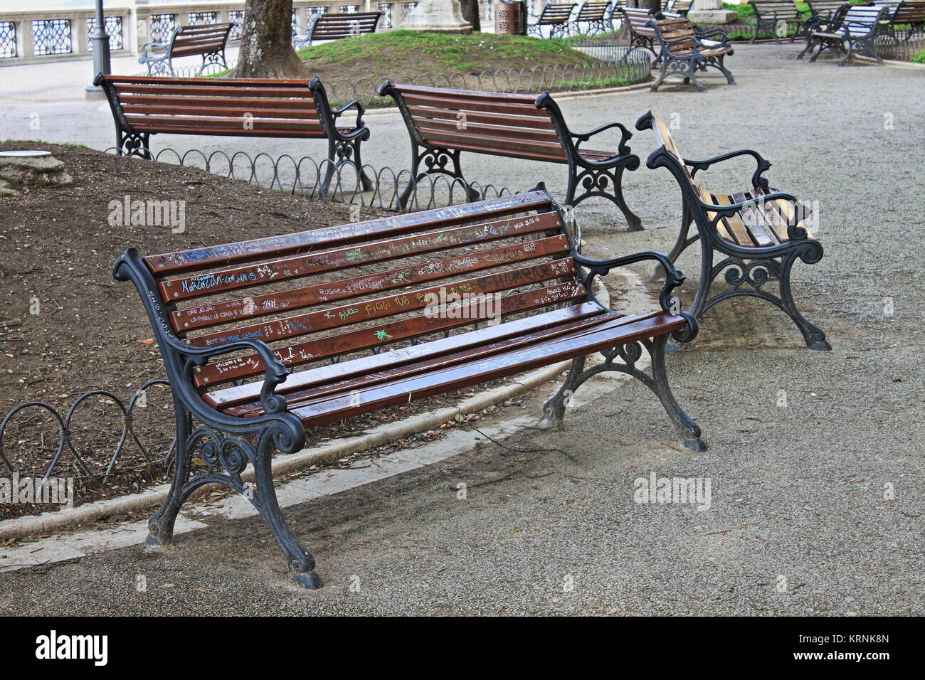 Benches in a public park Stock Photo - Alamy