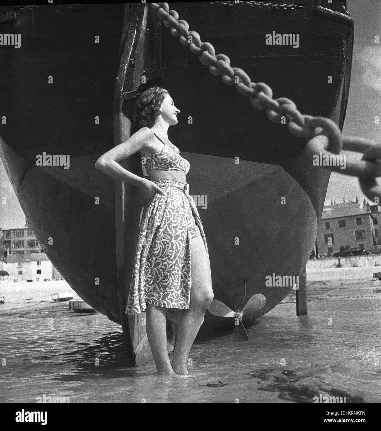 1940s fashion hi-res stock photography and images - Alamy