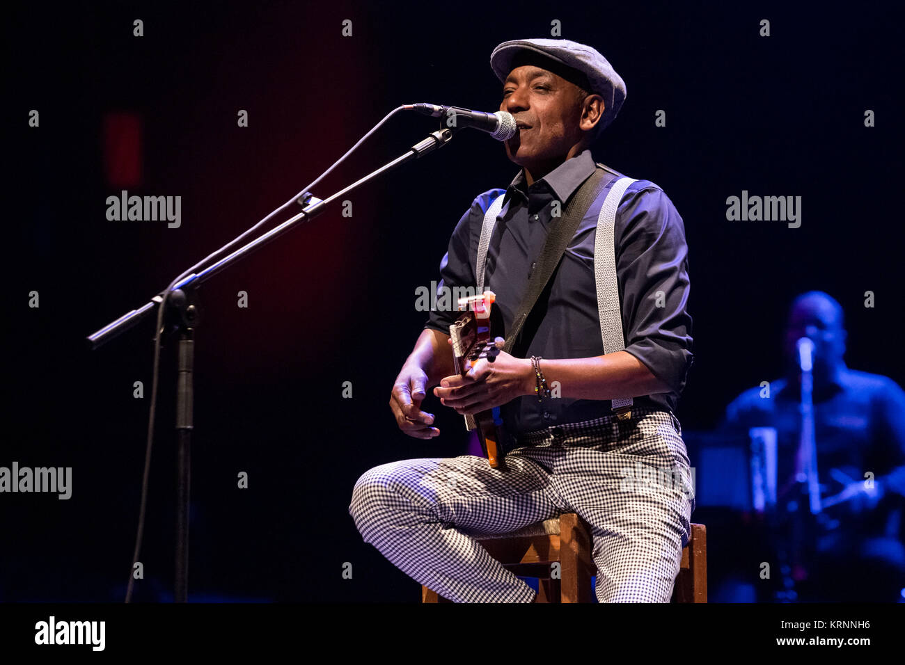 Tito Paris performing live on stage at the Coliseu dos Recreios in ...