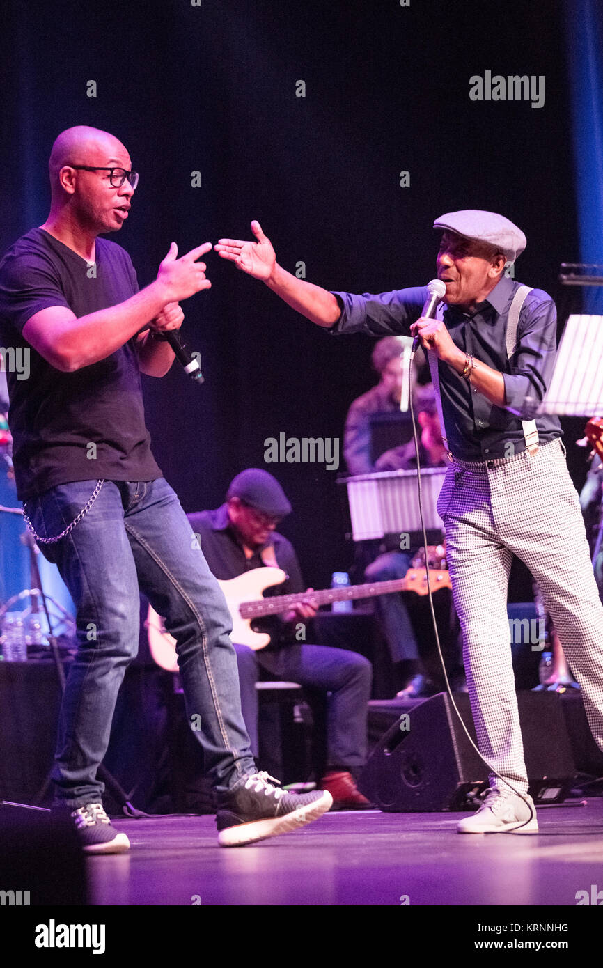 Tito Paris performing live on stage at the Coliseu dos Recreios in ...